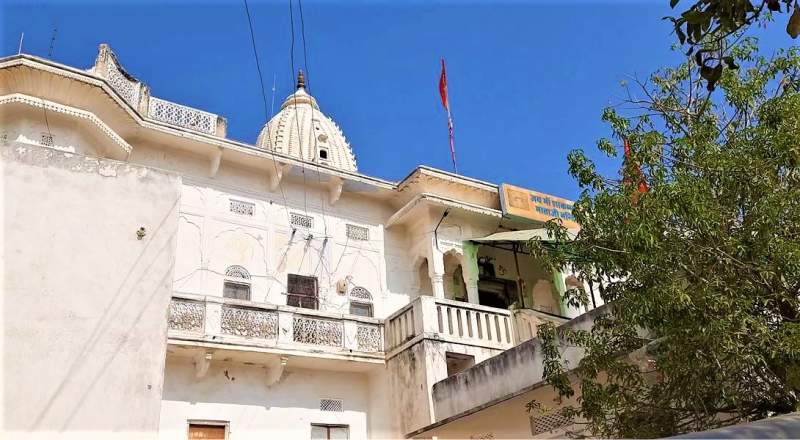 Shakambari Devi Temple in Sambhar Lake in Rajasthan » travfoodie